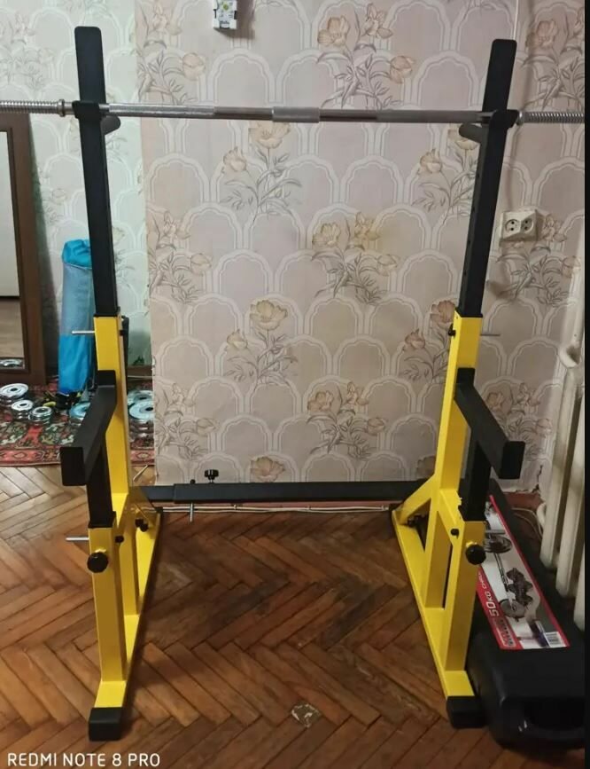 Стойки со страховкой телескопические желтые