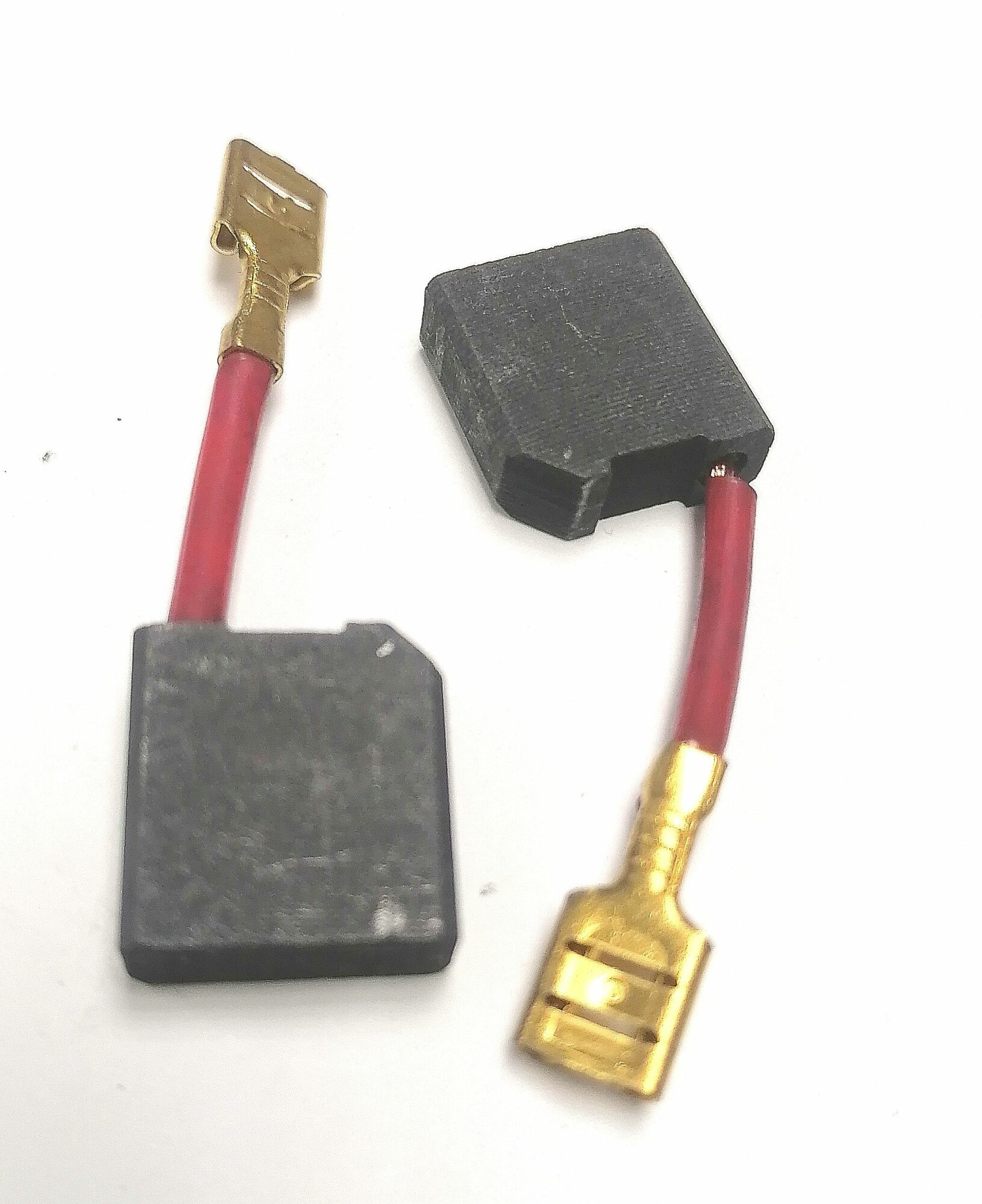 Щетки угольные для ИНТЕРСКОЛ ДП-190 1600 М ДП-210 1900, 6,3*16*17, аналог