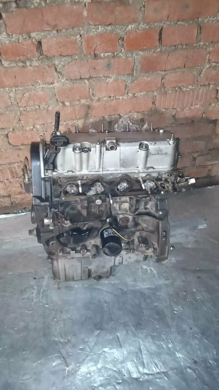 Двигатель Honda Civic 7 2001 D16V1
