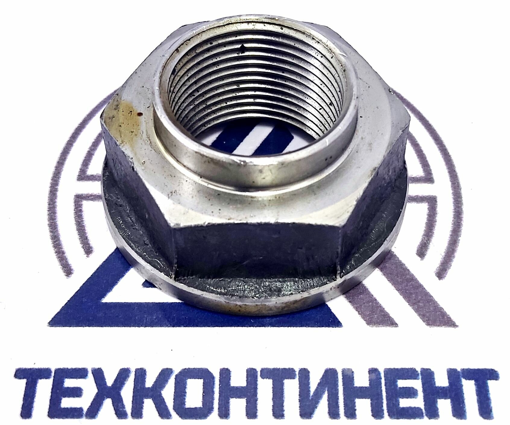 826/01744 Гайка хвостовика m30 на JCB 826/M7635