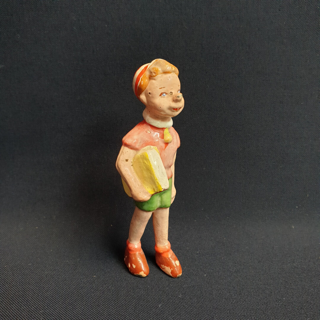 Фигурка "Буратино" 3х3х10 см, колкий пластик, роспись, сход краски. Винтаж, СССР.