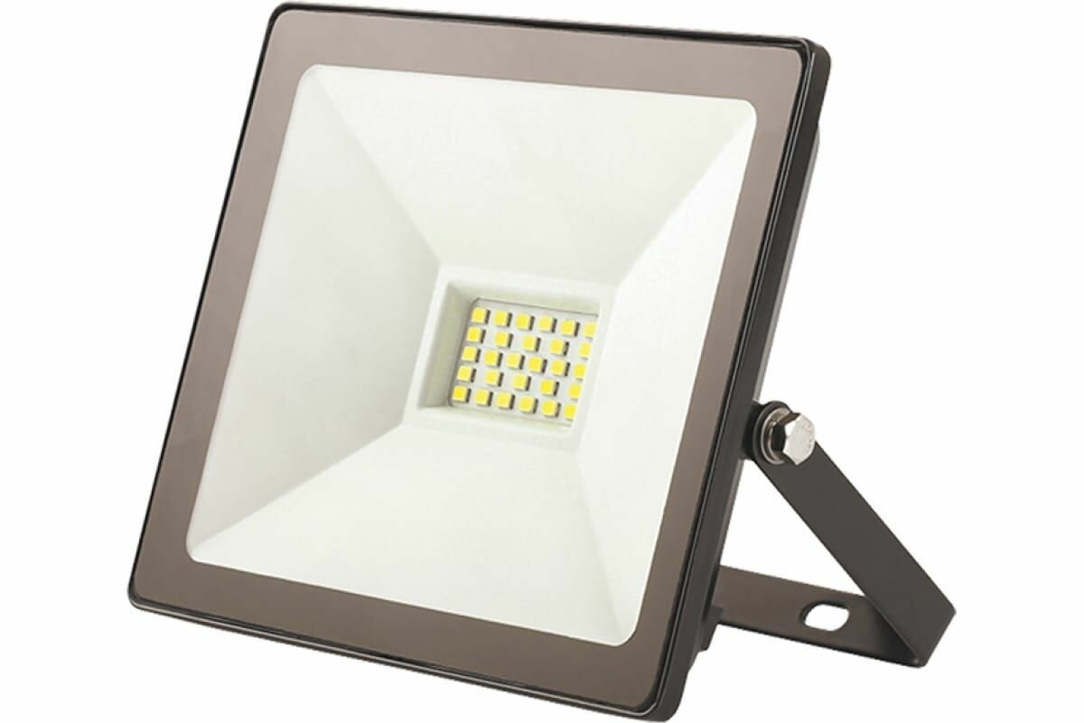 Светодиодный прожектор REXANT, 20 Вт 200 260В IP65 1600 лм 6500 K холодный свет