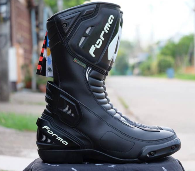 Мотоциклетные ботинки FORMA Freccia Black, цвет Черный, размер 37