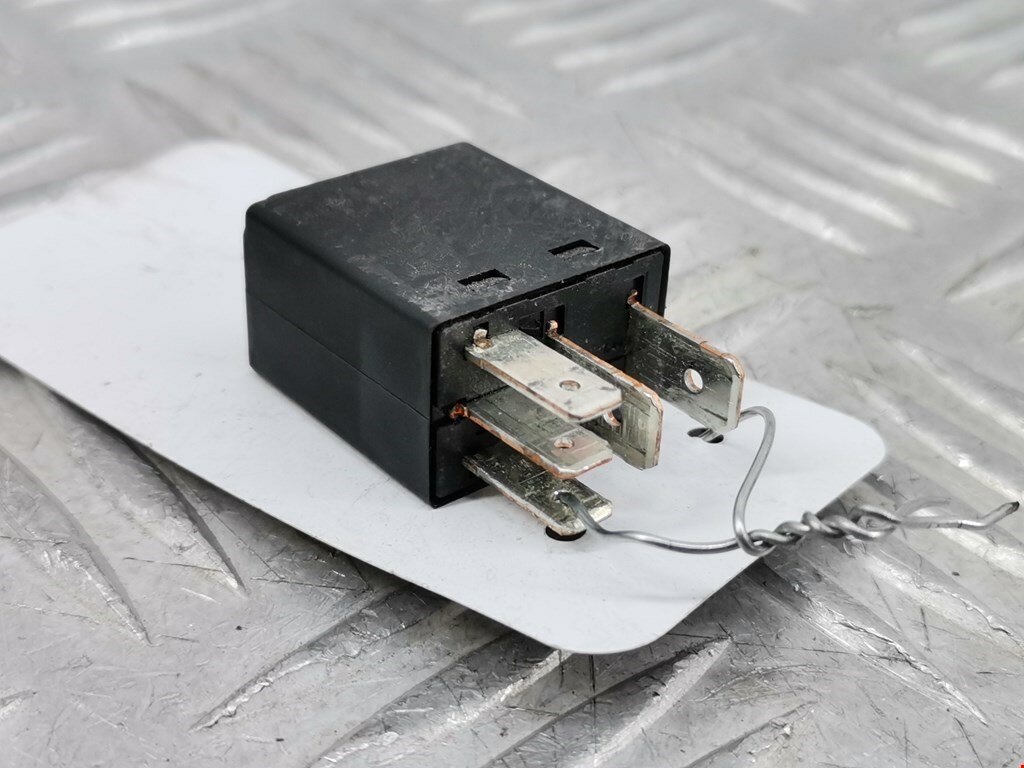 Реле Jeep Cherokee 3 4671168 арт. 2090002