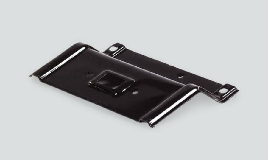 UAZ 330300371632400 кронштейн крепления заднего фонаря