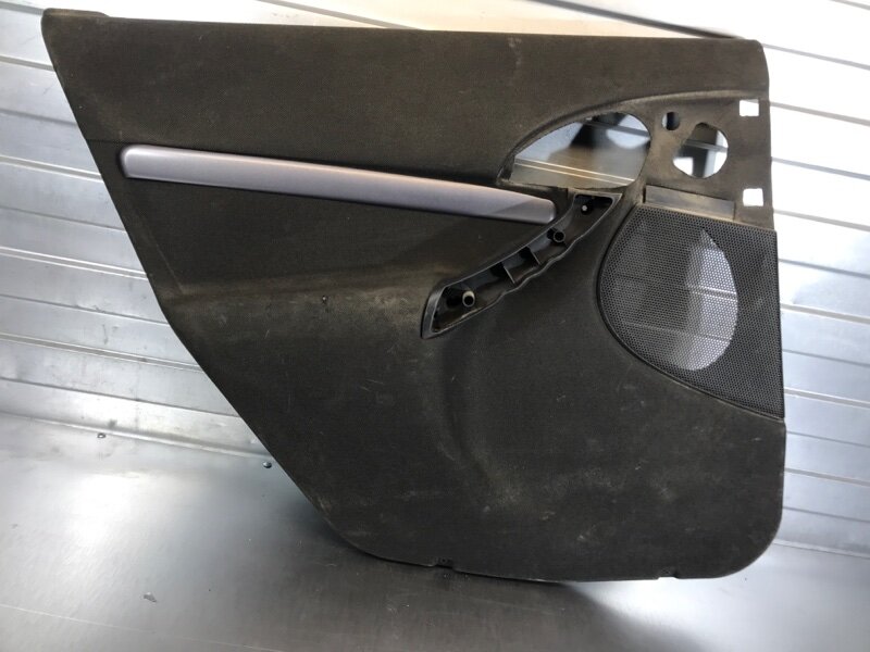 Обшивка двери Ford Focus DNW FYDA 1998 задн. лев. (б/у) 1064809