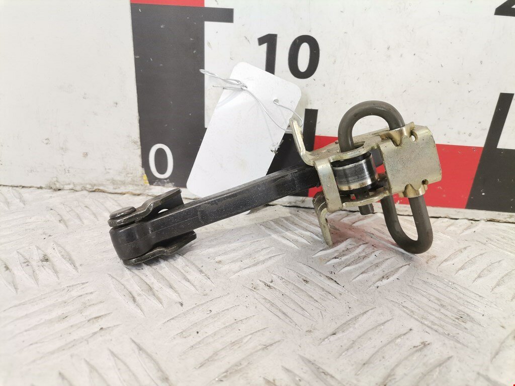 Ограничитель открывания двери задней BMW 3-Series (E46) 51228160963 арт. 1505813