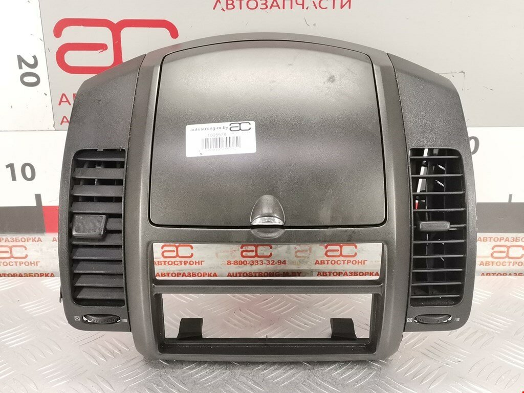 Дефлектор обдува салона Nissan Note (E11) 682619U00B арт. 1065578