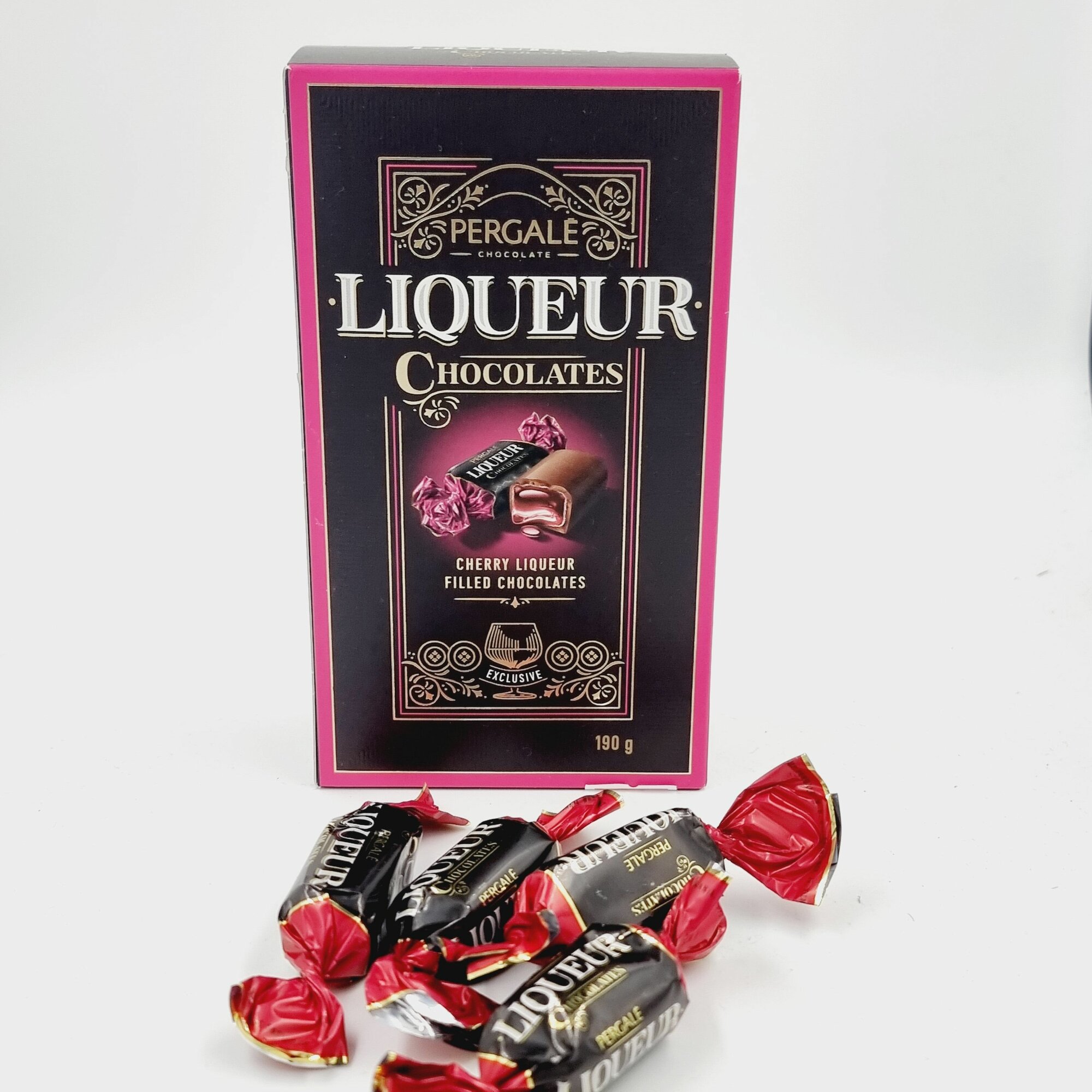 Конфеты из темного шоколада Pergale с вишневым ликером 190 г (Из Литвы)