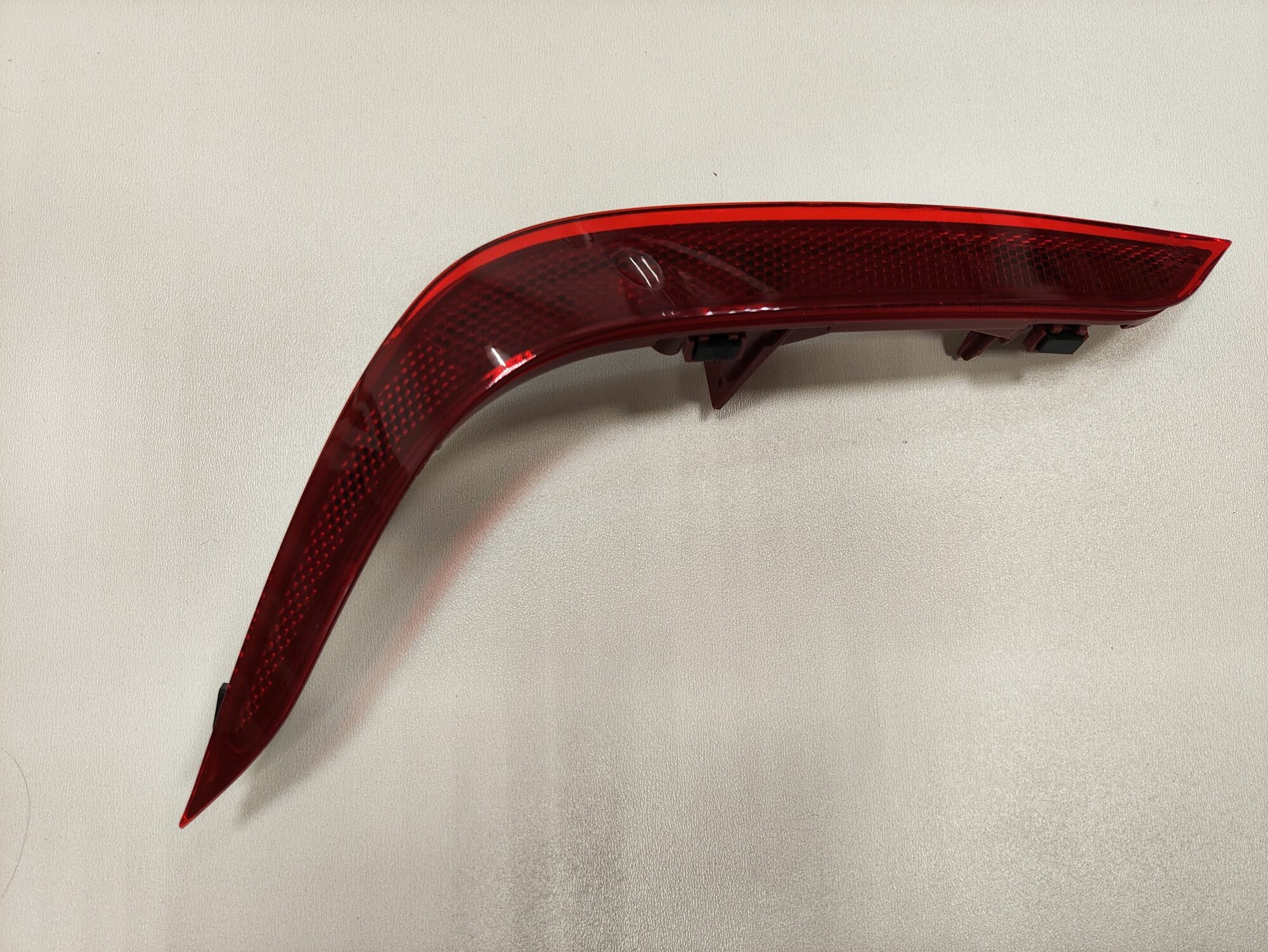 Катафот бампера заднего левый KAIYI E5 [1.5 16V CVT седан Turbo ] 605000469AA