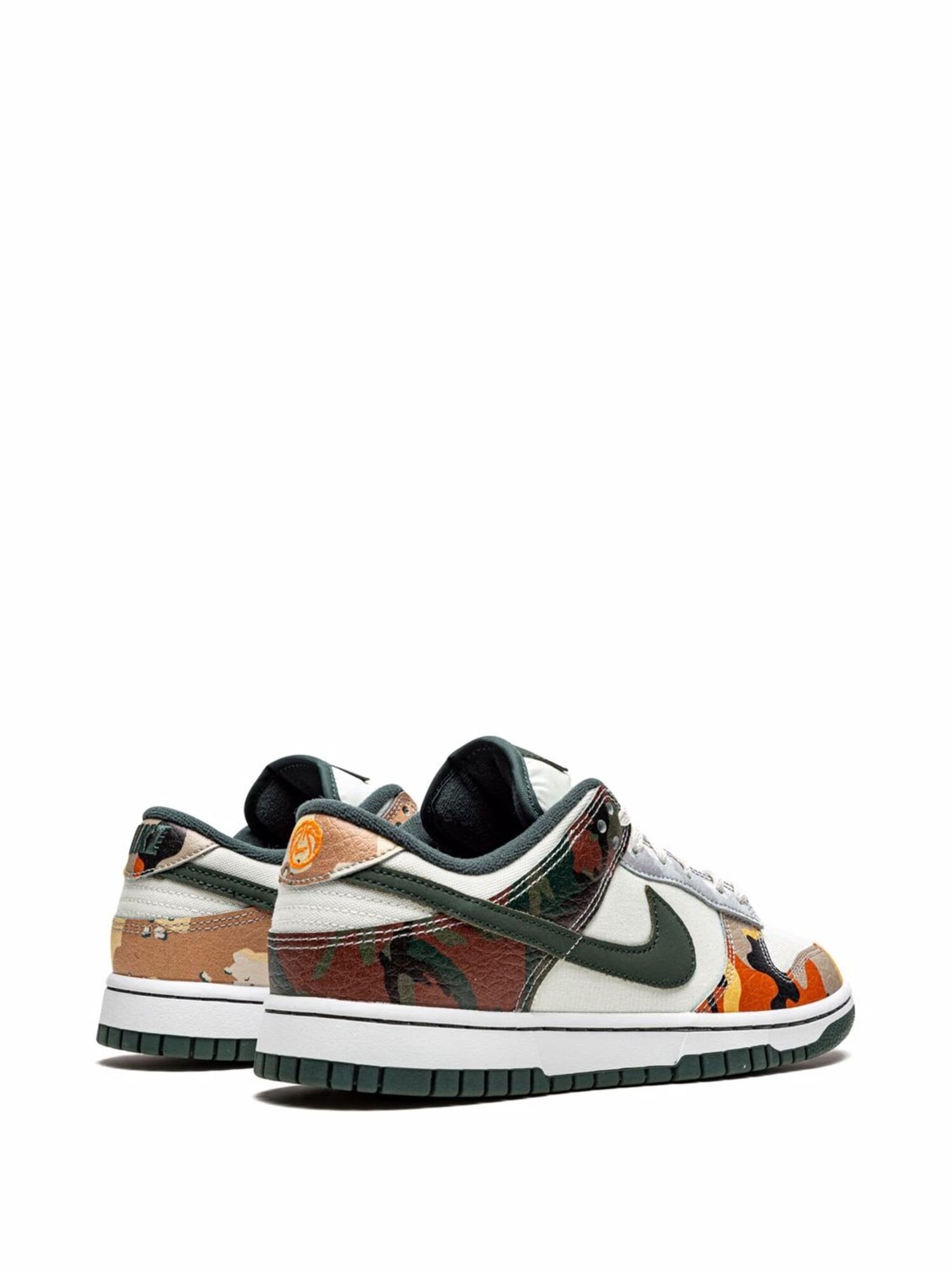 Кроссовки NIKE Dunk Low SE Multi-Camo, размер 13 US, green — фото 1