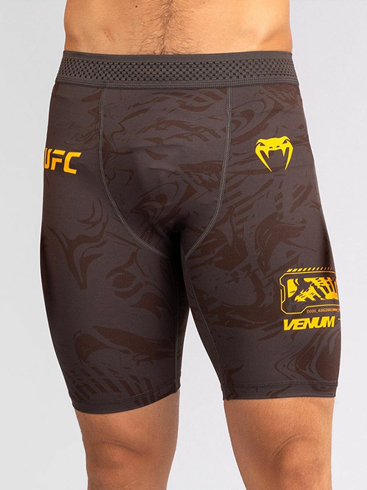 Шорты спортивные