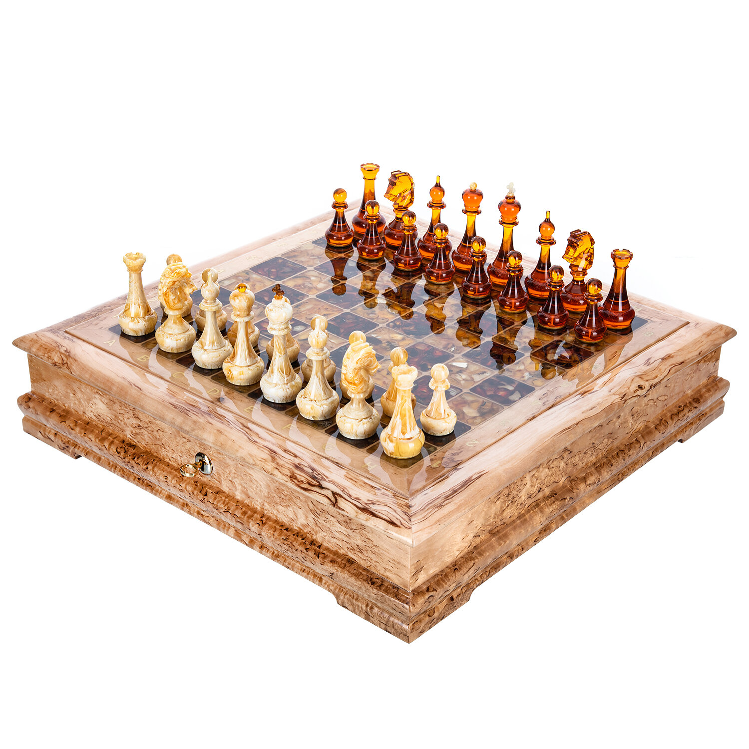 Шахматы из карельской березы и фигурами из янтаря 45х45 см