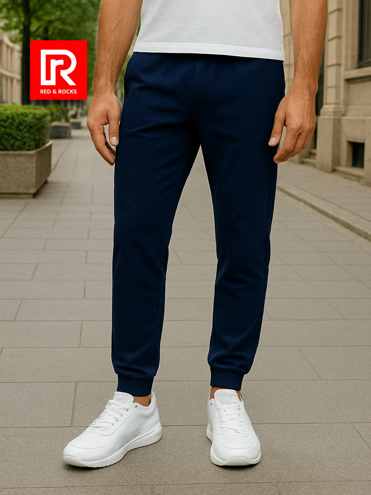 Брюки спортивные