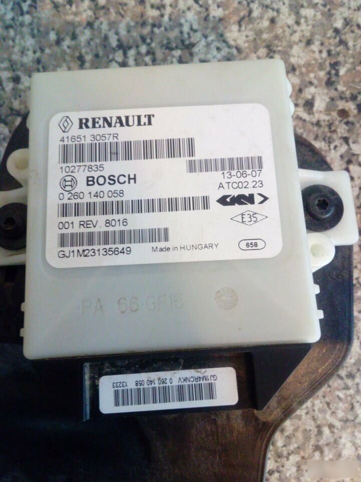Блок управления Рено Дастер Renault Duster 8201279201