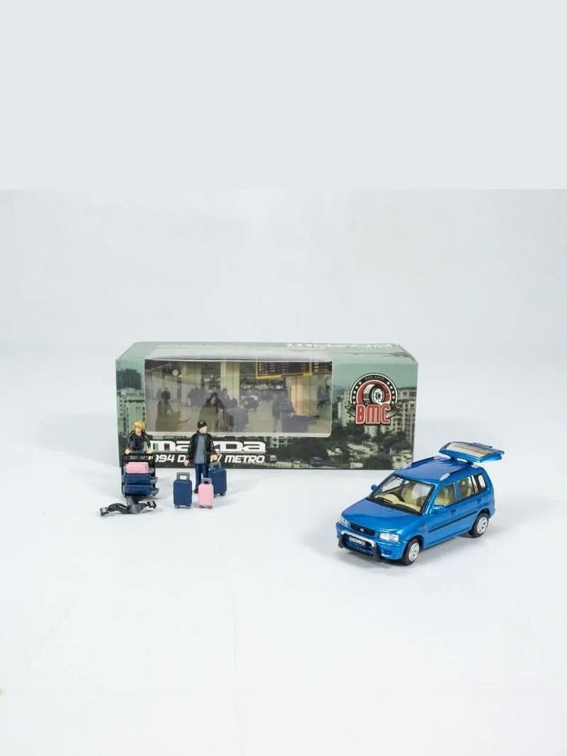 Машинка BM CREATIONE 1:64 BM-64B0321 Mazda 1994 Demio (Metro) Blue (with Figurine ) Die-cast Alloy Car Model Collection Display Gift