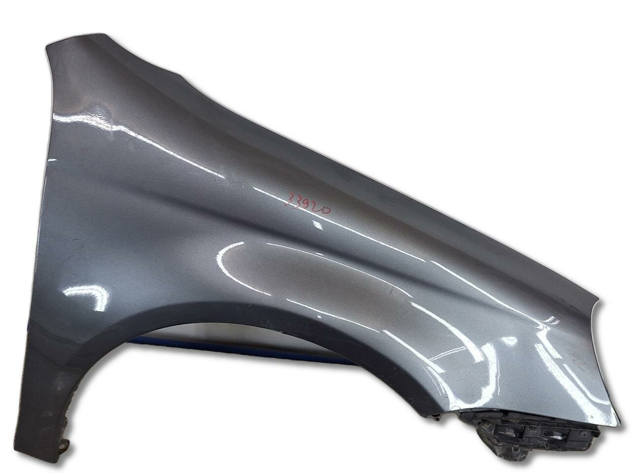 Крыло переднее правое Volkswagen Golf 5 2007 1K5880682A