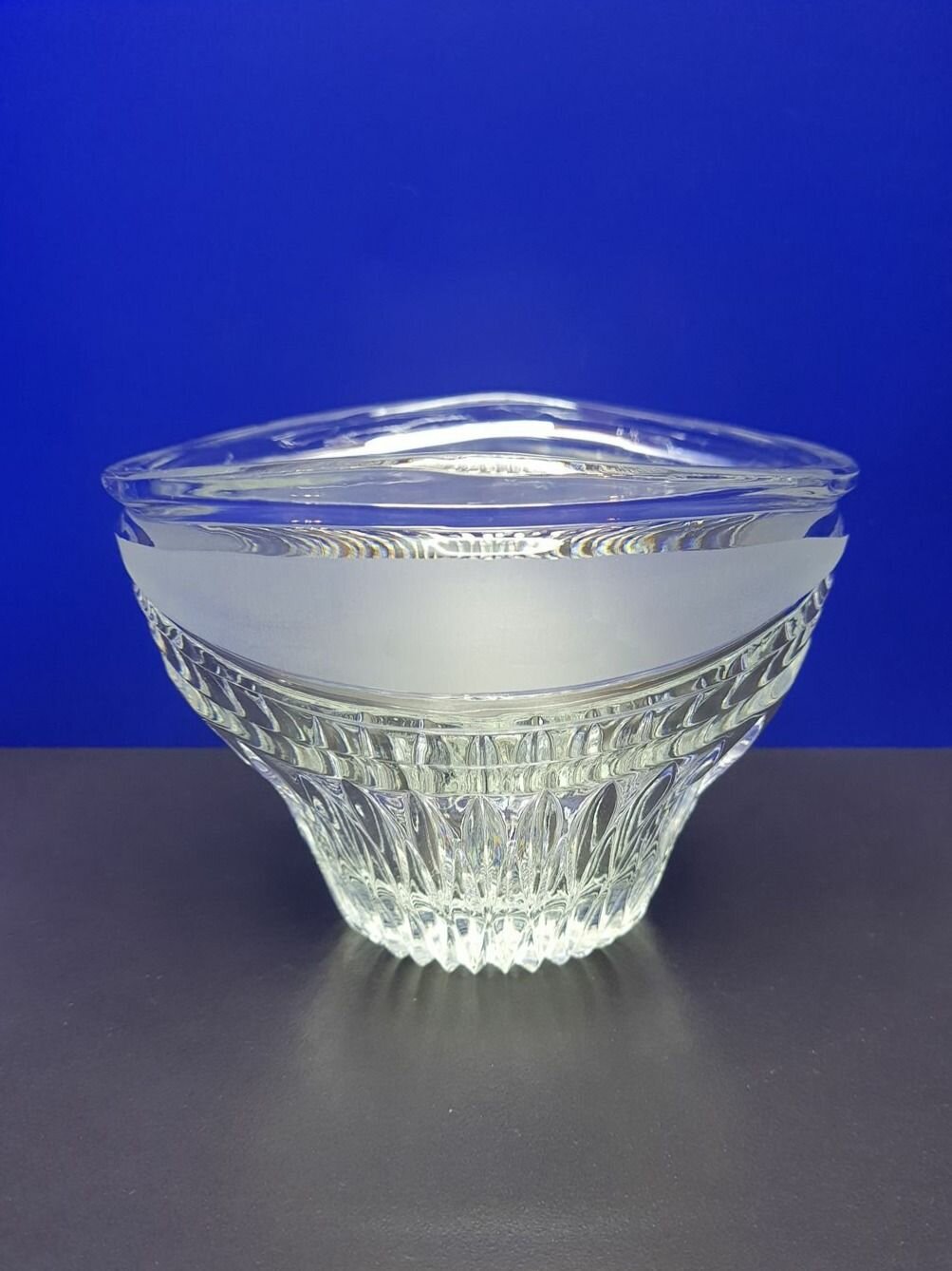 Винтажная ваза сервировочная, хрусталь, алмазная грань, матирование, 16 см, СССР, 80е