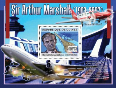 Почтовые марки Гвинея 2007г. "Знаменитости - Сэр Артур Маршалл" Самолеты, Инженеры MNH