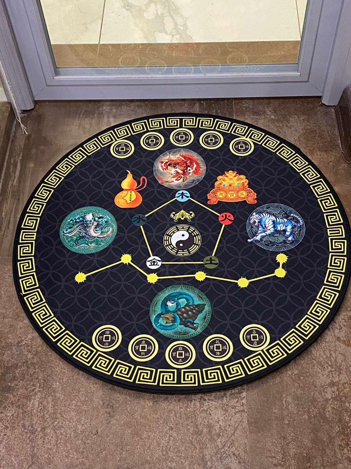 Ковер фен шуй круглый придверный для процветания и активации денежной энергии в доме, квартире, офисе (черный)