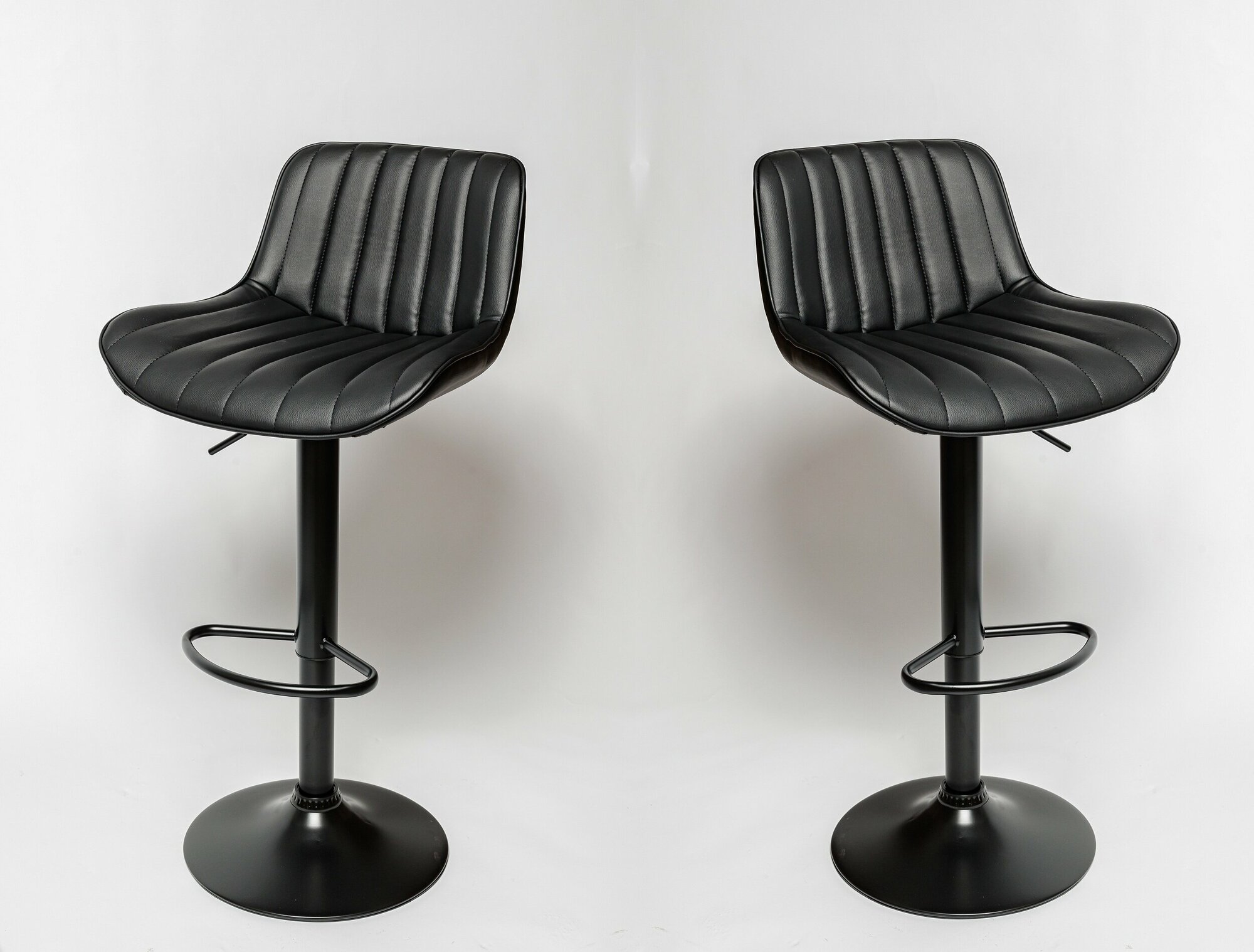 Барные стулья, 2 шт. BN 1289P на черной ноге, черный