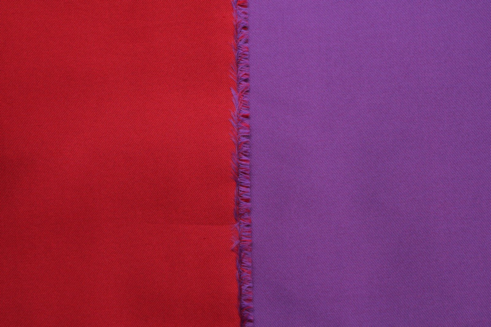 Ткань Шёлковый костюмный Double Twill тёмно-красный и фиолетовый двухлицевой, ш140см, 0,5 м