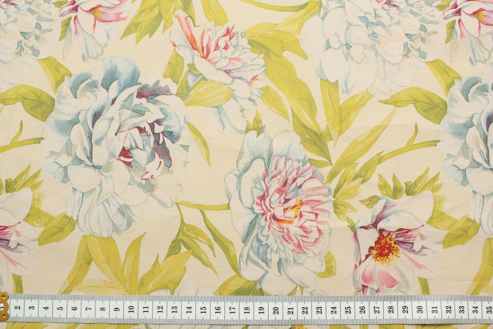 Ткань Хлопок плащёво-курточный с водоотталкивающей пропиткой с цветочным узором 240 г/мп, 240 г/пм, ш144см, 0,5 м