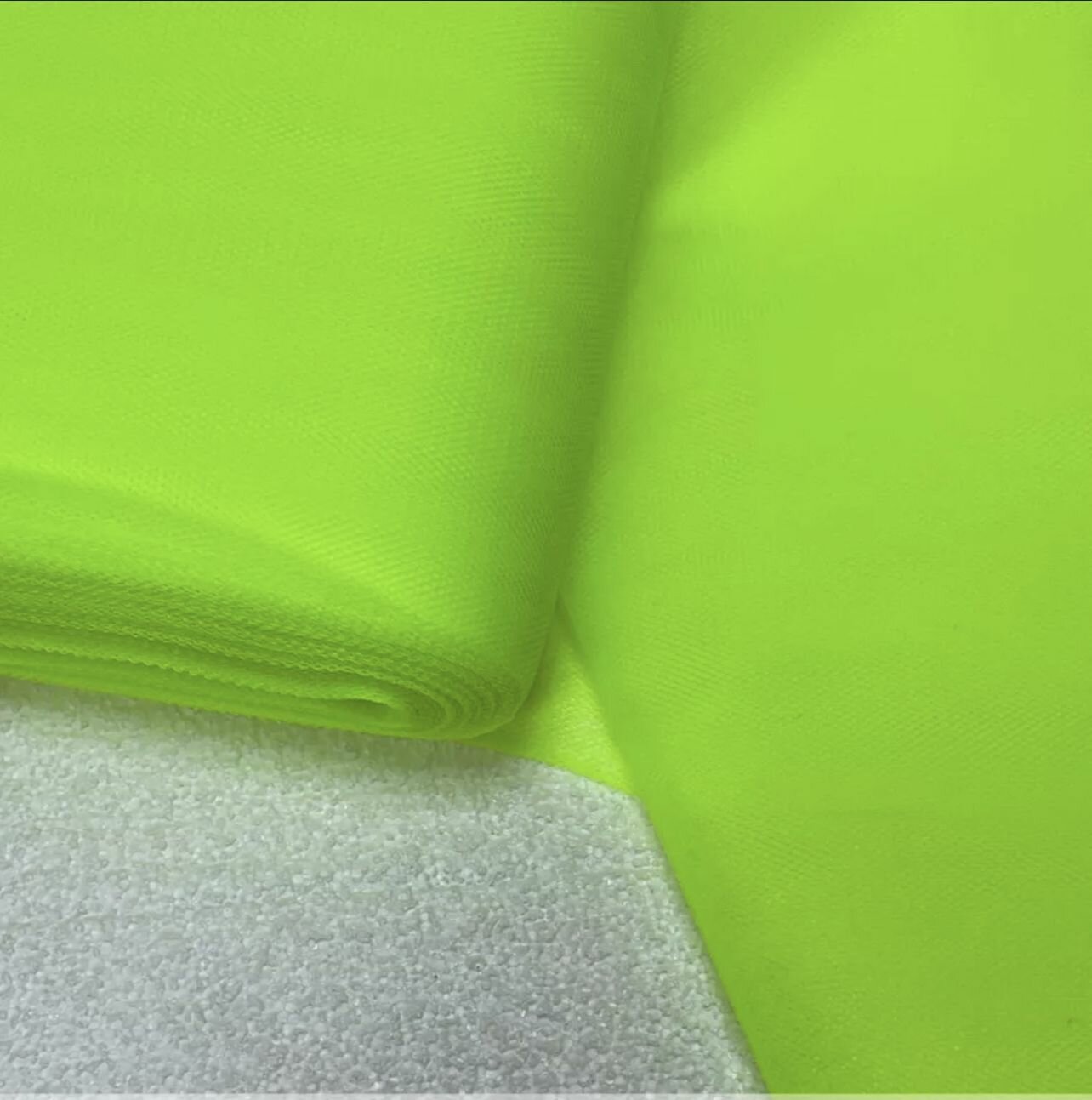 Ткань для шитья Фатин жёсткий, цвет канарейка, отрез 1м, ширина 180 см