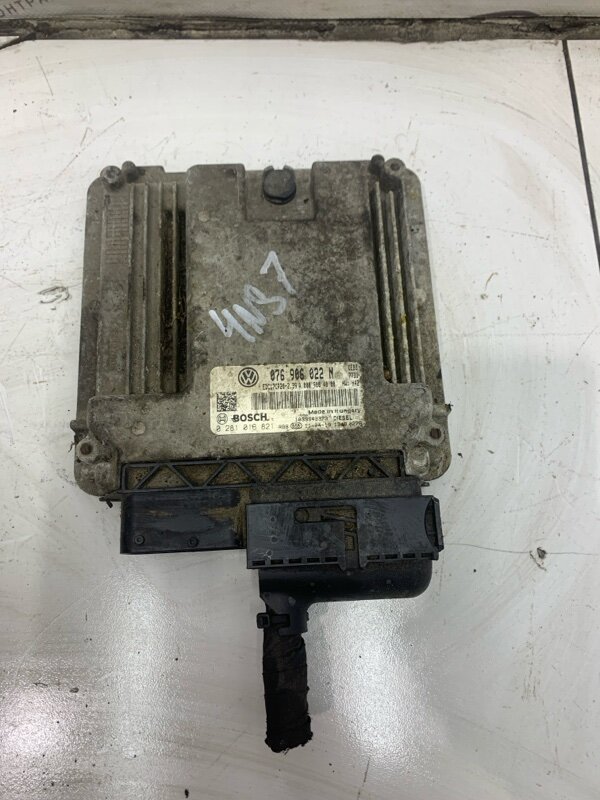 блок двигателя Volkswagen Crafter 1 2E 2Е 076906022N