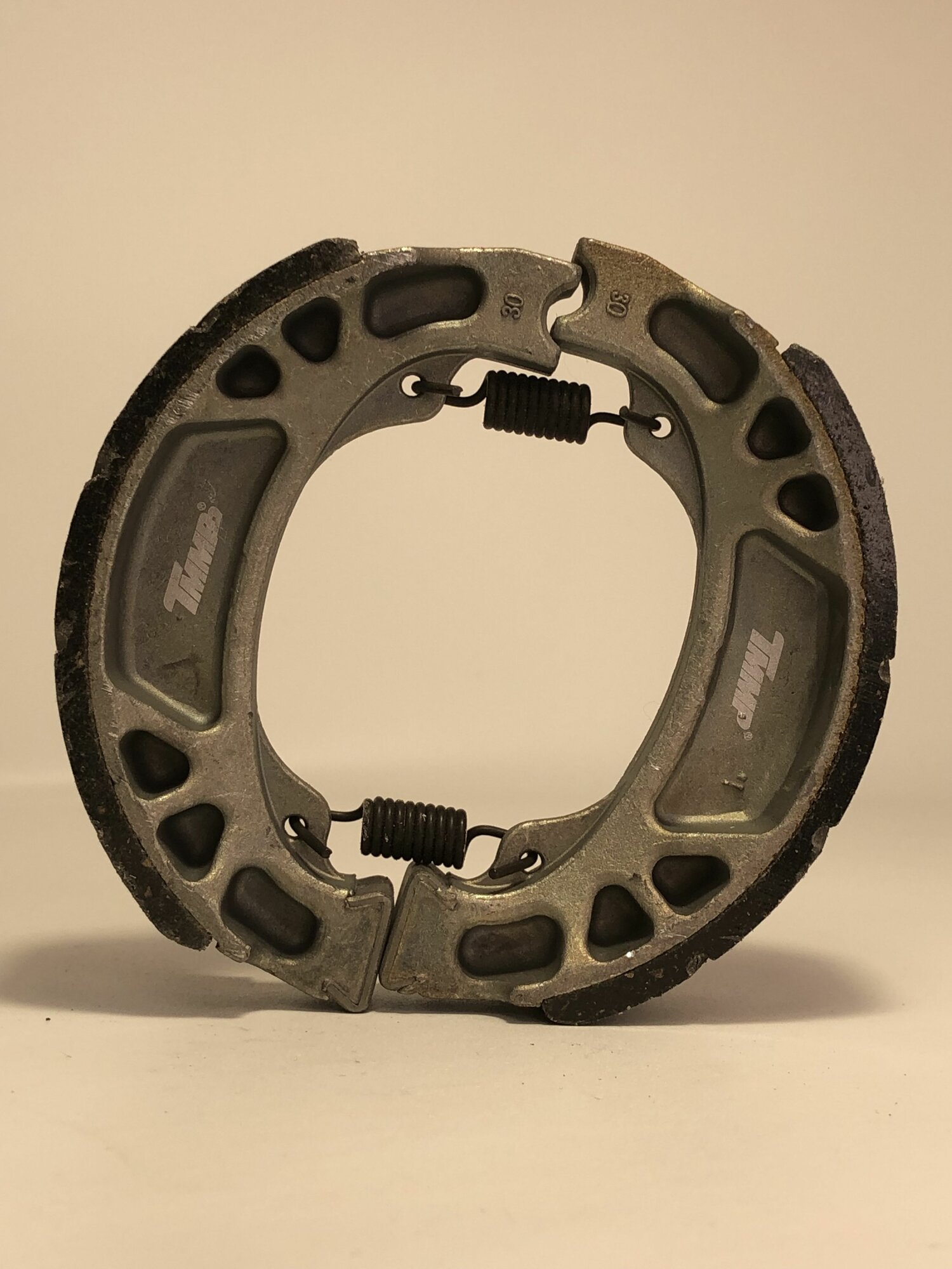 Колодки 139QMB, 152 QMI барабанный тормоз GY6-50-80 10"-12"