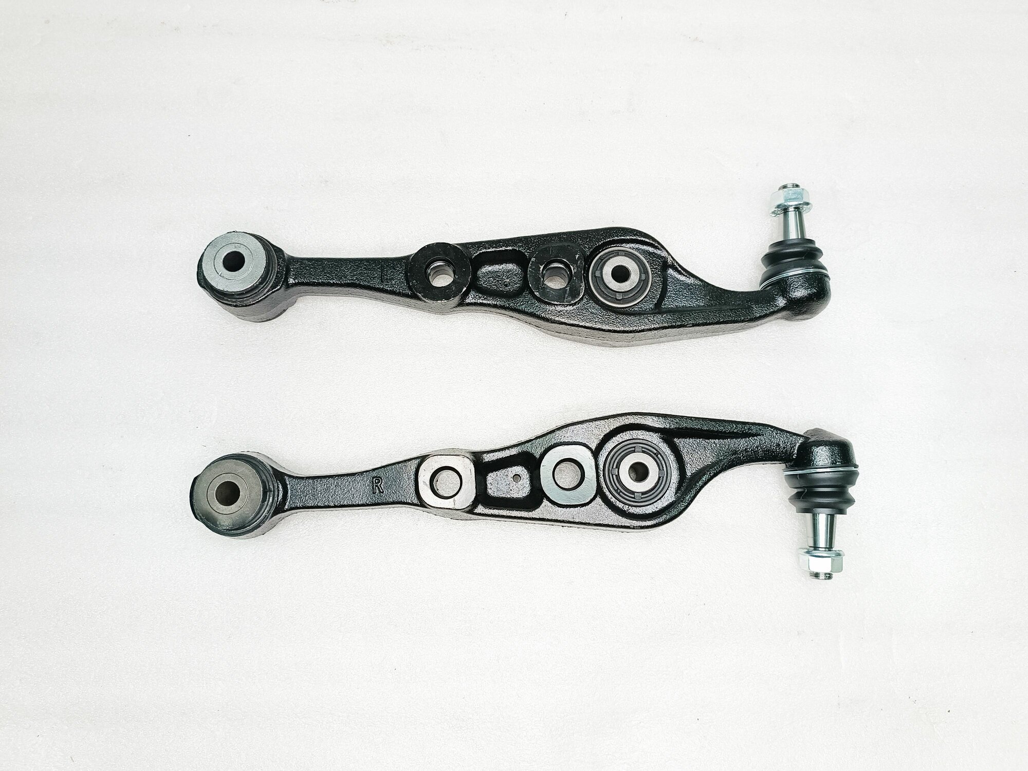 Передние рычаги Mazda 6 GH