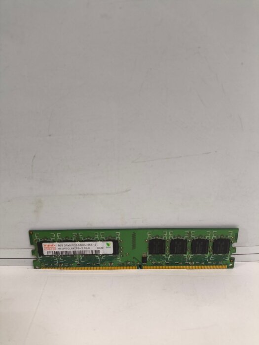 Оперативная память DDR2 1Gb PC2-5300 Hynix 2R HYMP512U64CP8-Y5