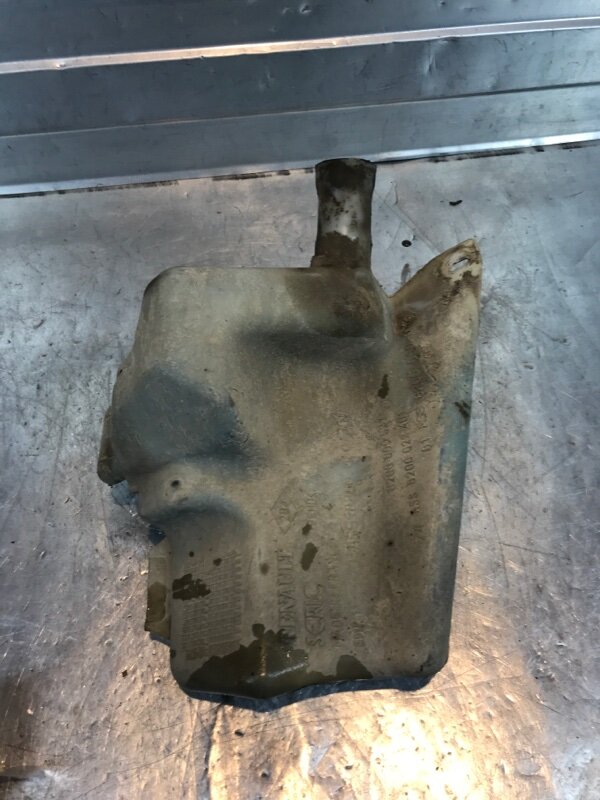 Бачок омывателя Renault Laguna X74 F9Q 03.2001 - 8200369165