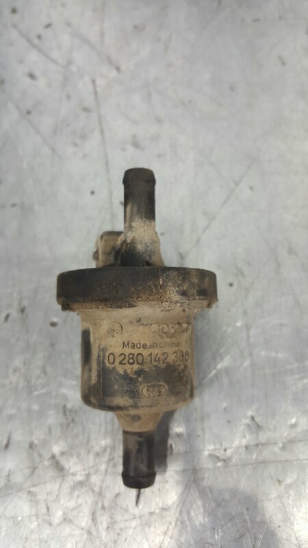 Клапан вентиляции топливного бака Chery Amulet A15 SQR480 2003 (б/у) 0280142300