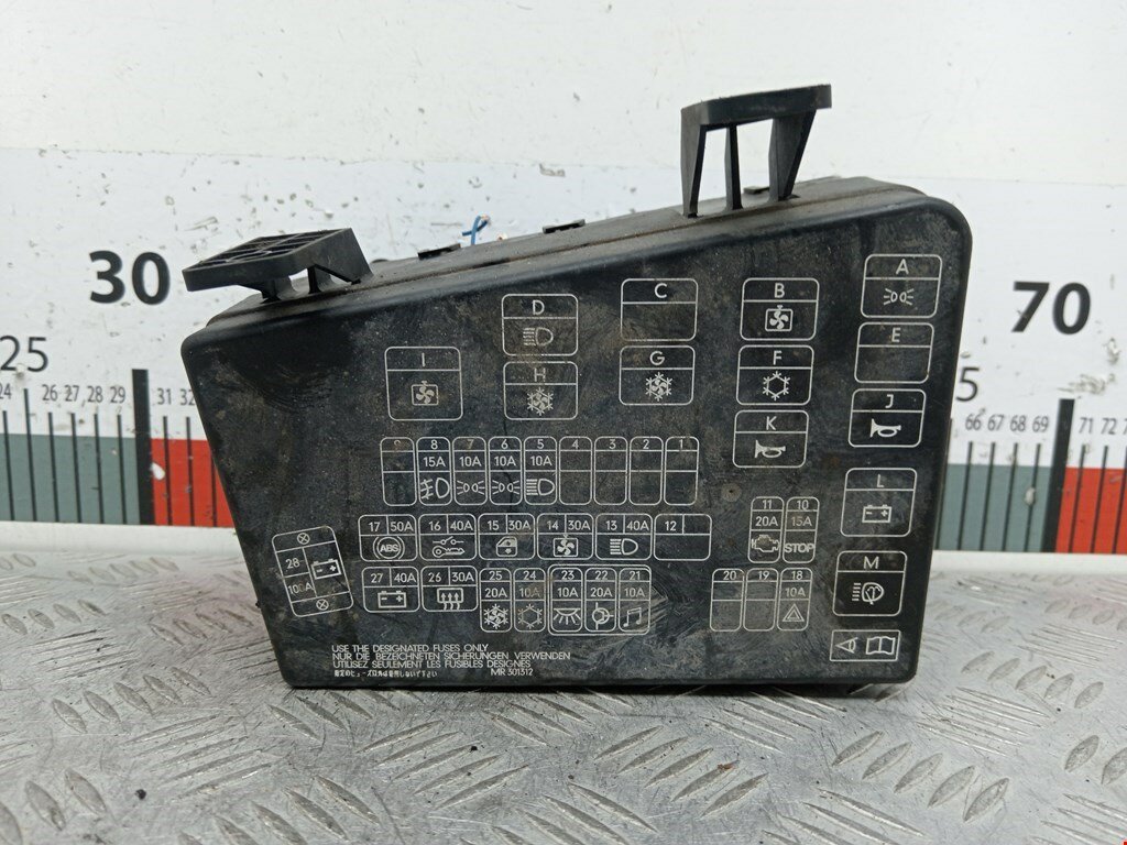 Блок предохранителей Mitsubishi Space_Star 1 MR301312 арт. 2095591