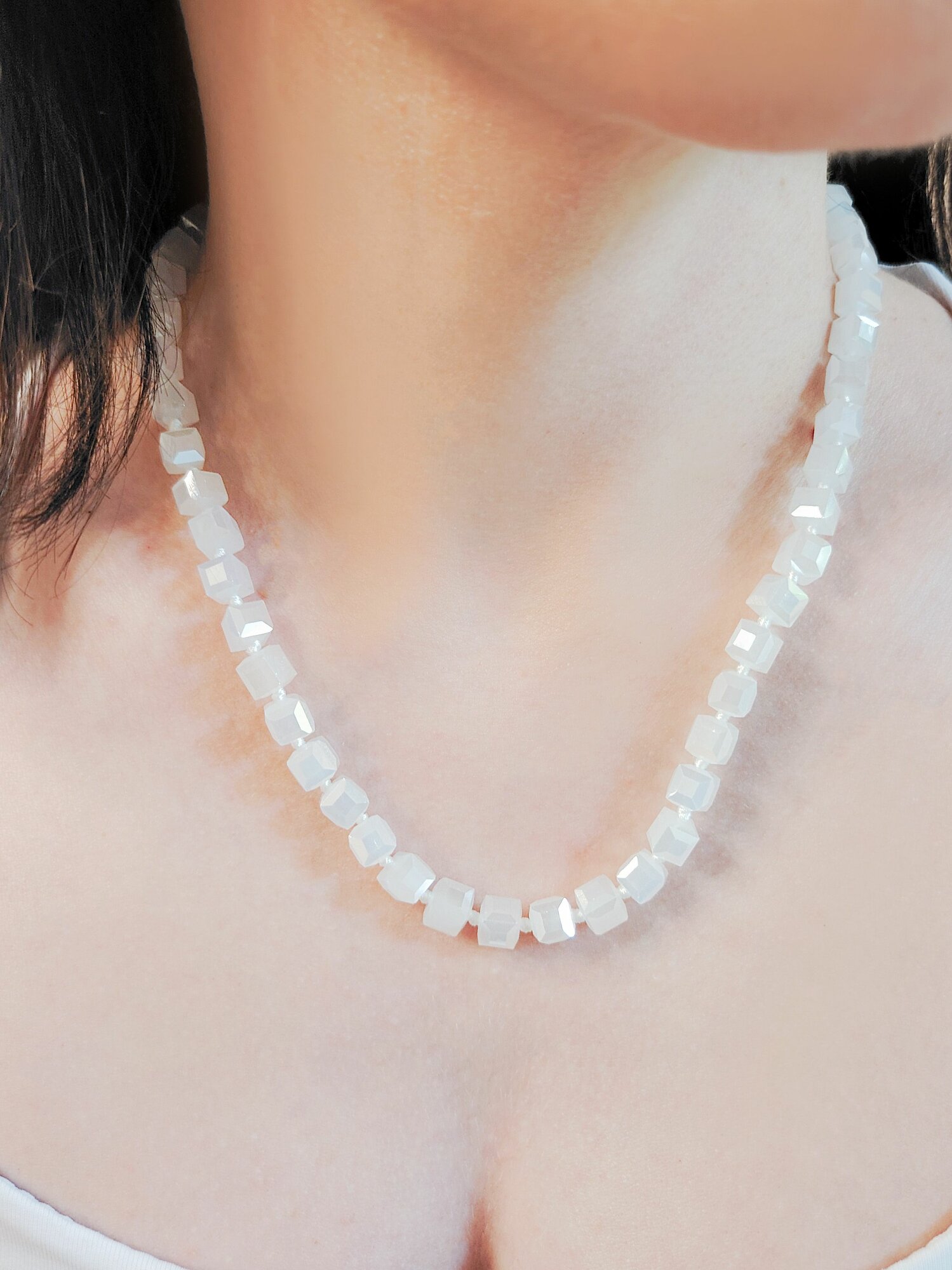 Колье, стекло