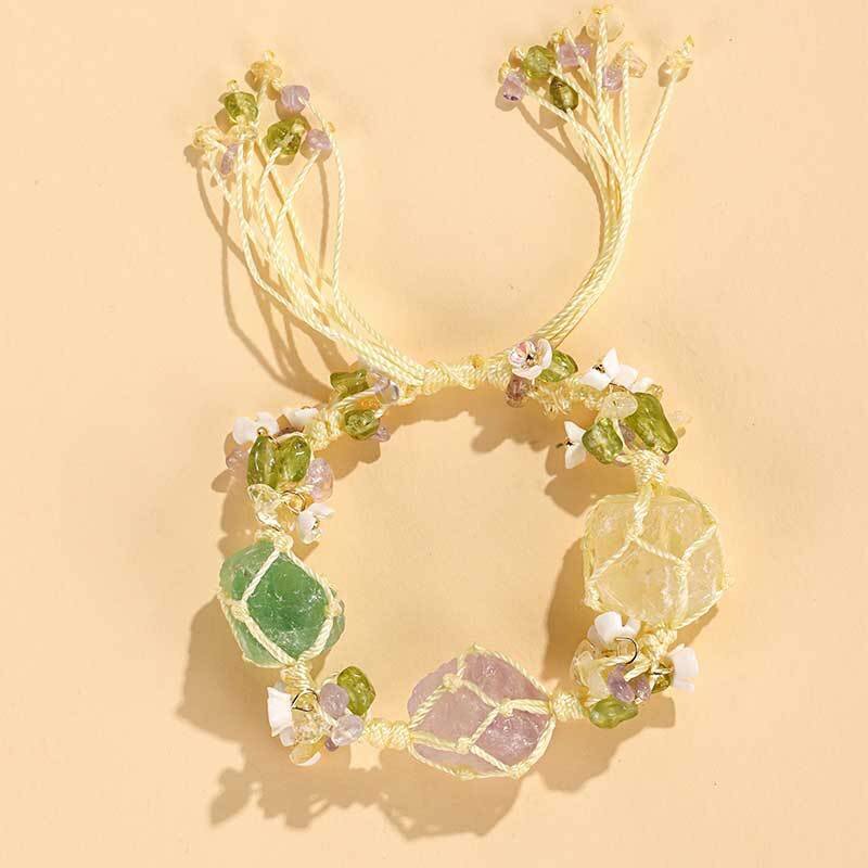 Плетеный браслет