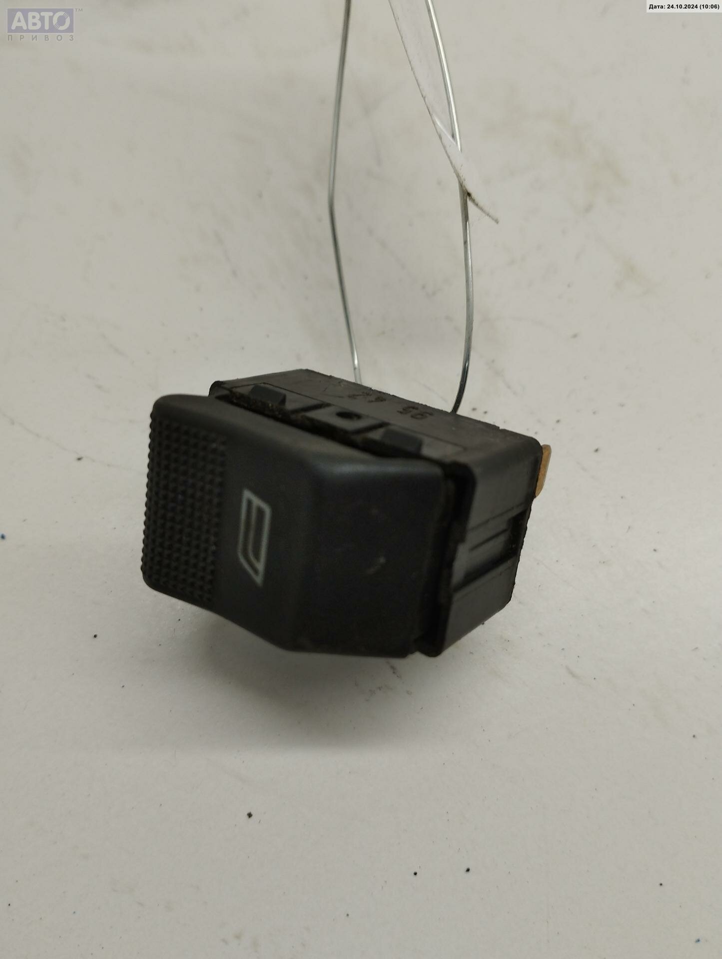 Кнопка стеклоподъемника переднего левого Audi A4 B5 (1994-2001)