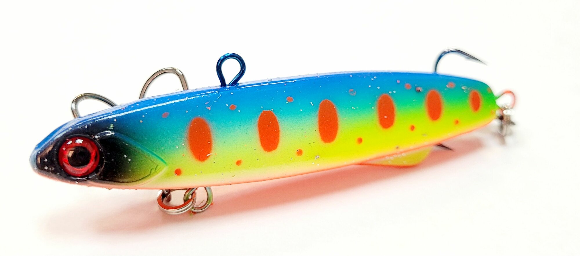 Зимняя приманка батон, для ловли хищника 9 см 30 грамм цвет RD07