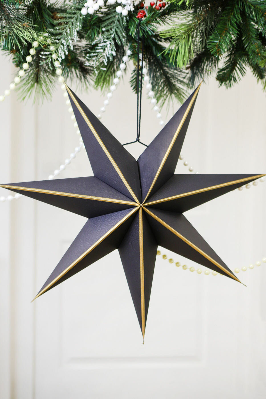 Подвесная бумажная звезда лучи уюта, чёрная, 60 см, Edelman 1177714