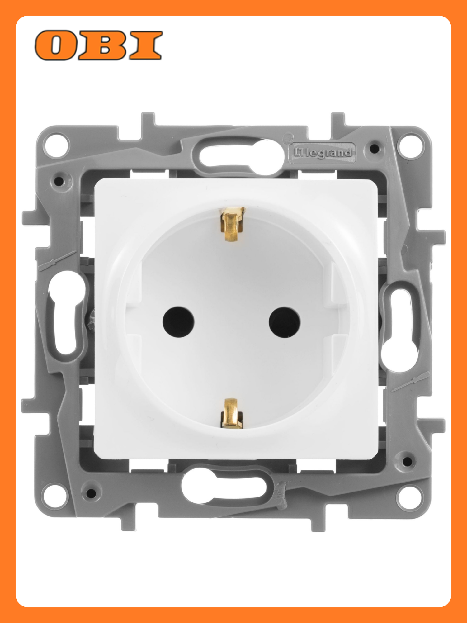 Розетка Legrand Etika 672222