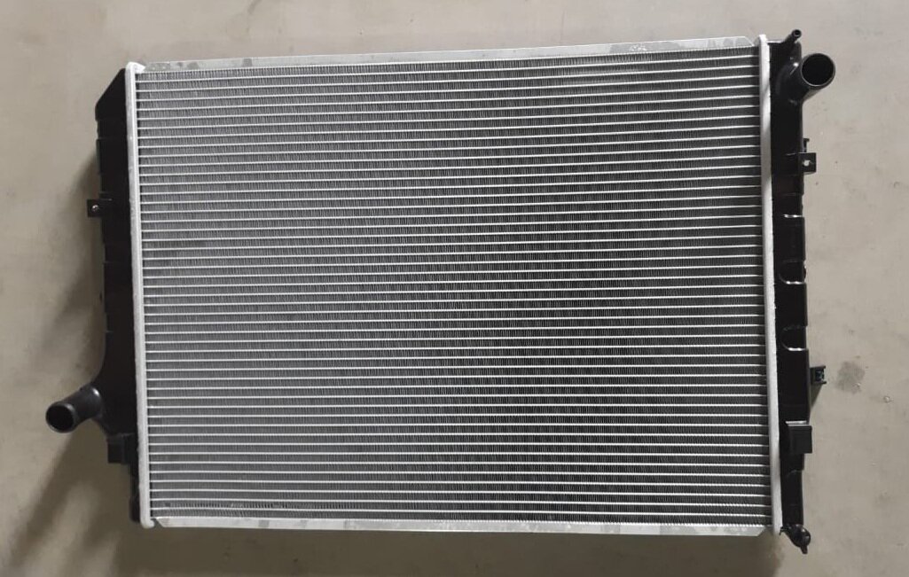 Радиатор двигателя Geely Coolray [1.5 12V 7AMT внедорожник] 6600001982