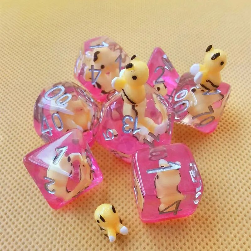 Набор кубиков DND из розовой смолы 7 шт. Honeybee