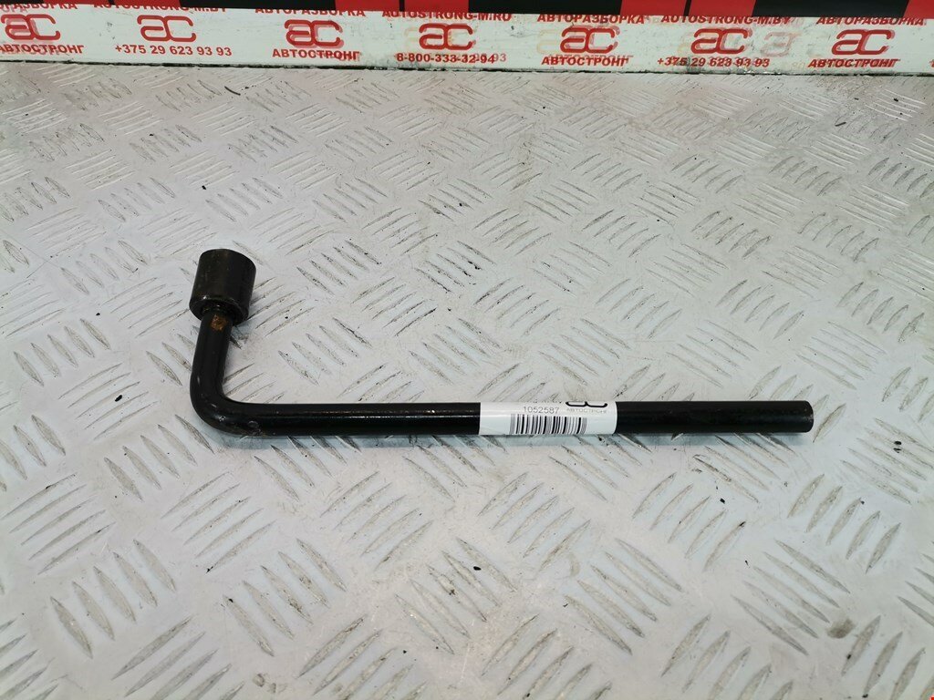 Ключ баллонный Renault Scenic 1 7700304909 арт. 1052587