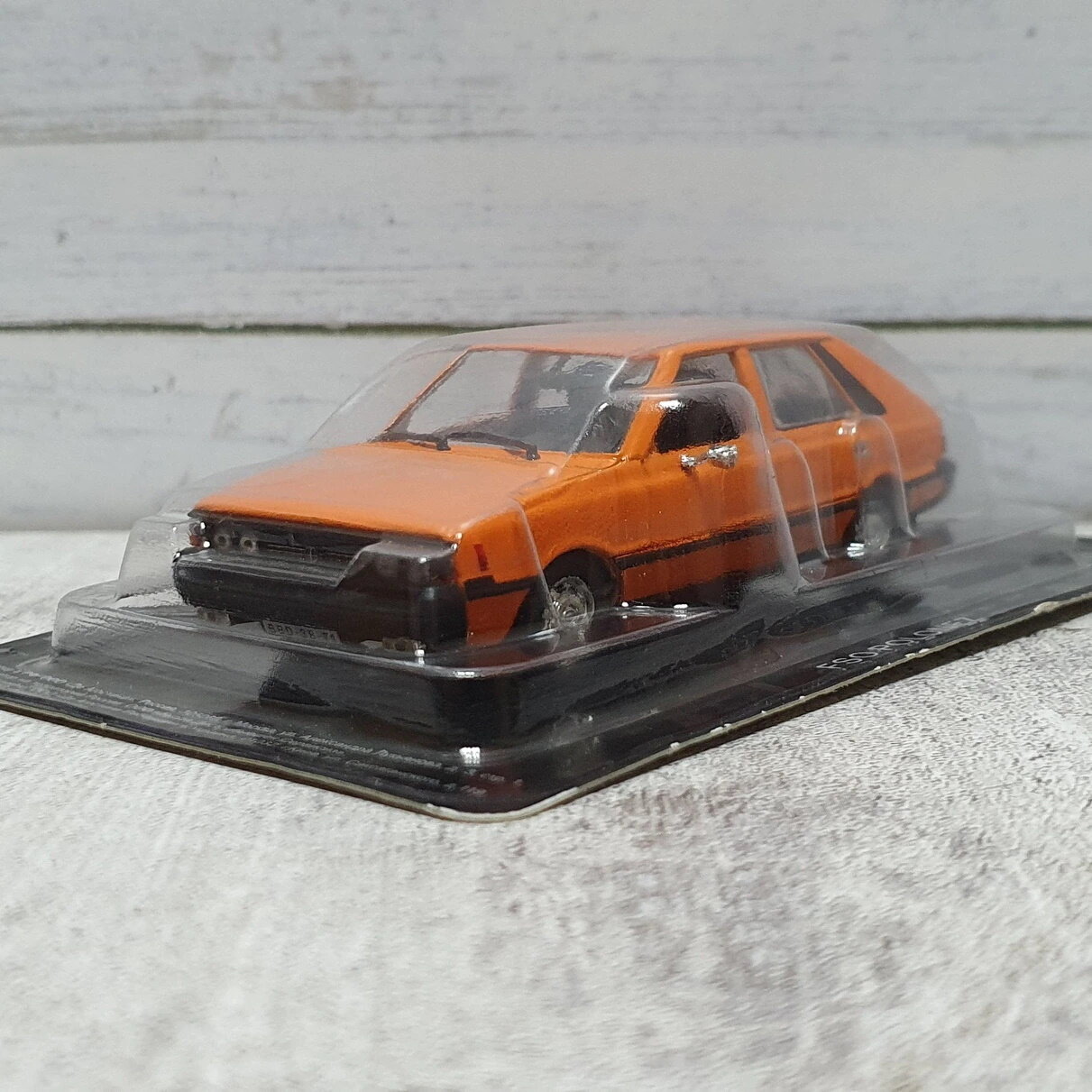 FSO POLONEZ Коллекционная модель автолегенды ссср Deagostini 1/43