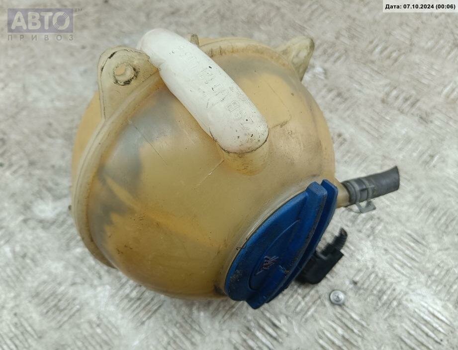 Бачок расширительный Volkswagen Golf-4