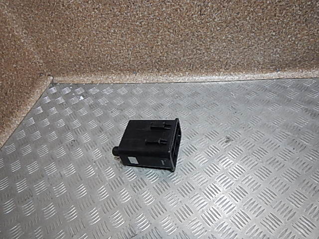 Б/У Абсорбер (фильтр угольный), Hyundai (Хендэ)-SONATA (01-) HYUNDAI SONATA (01-12) новый 248024 Hyundai-KIA арт. 31420...