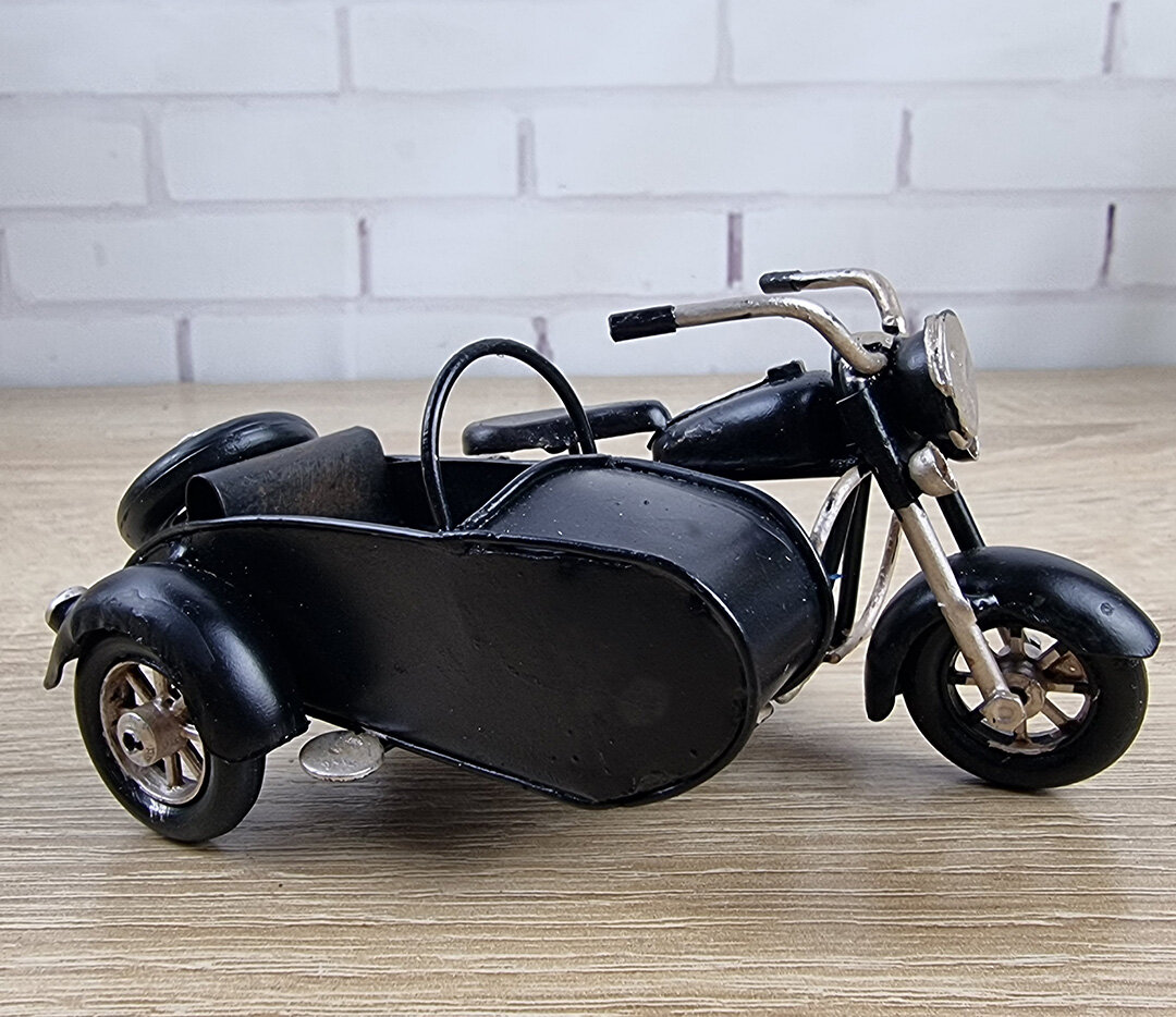 Мини модель мотоцикла BMW с коляской, металл 11х7х5 см