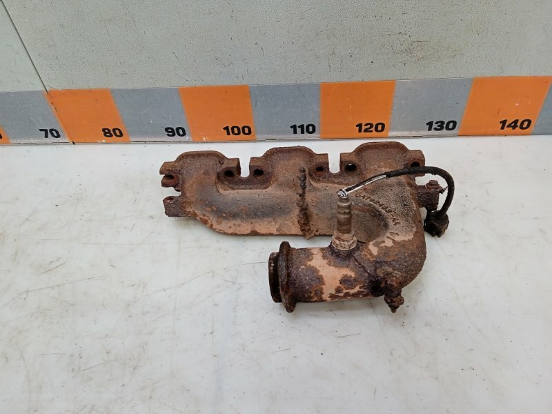 Б/У дефект, 3.5 Крайслер 300М Коллектор выпускной Chrysler 300M 1999 LR Прав. 281177 CHRYSLER арт. 04792457AC