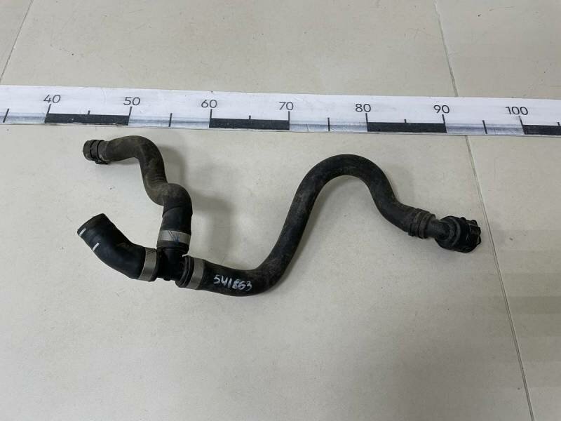 Фланец двигателя системы охлаждения Skoda Karoq 2017 кат.номер: 5Q0122291S 5CO121087D